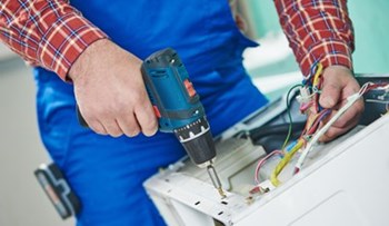 Un service de réparation d'électroménagers à Liège